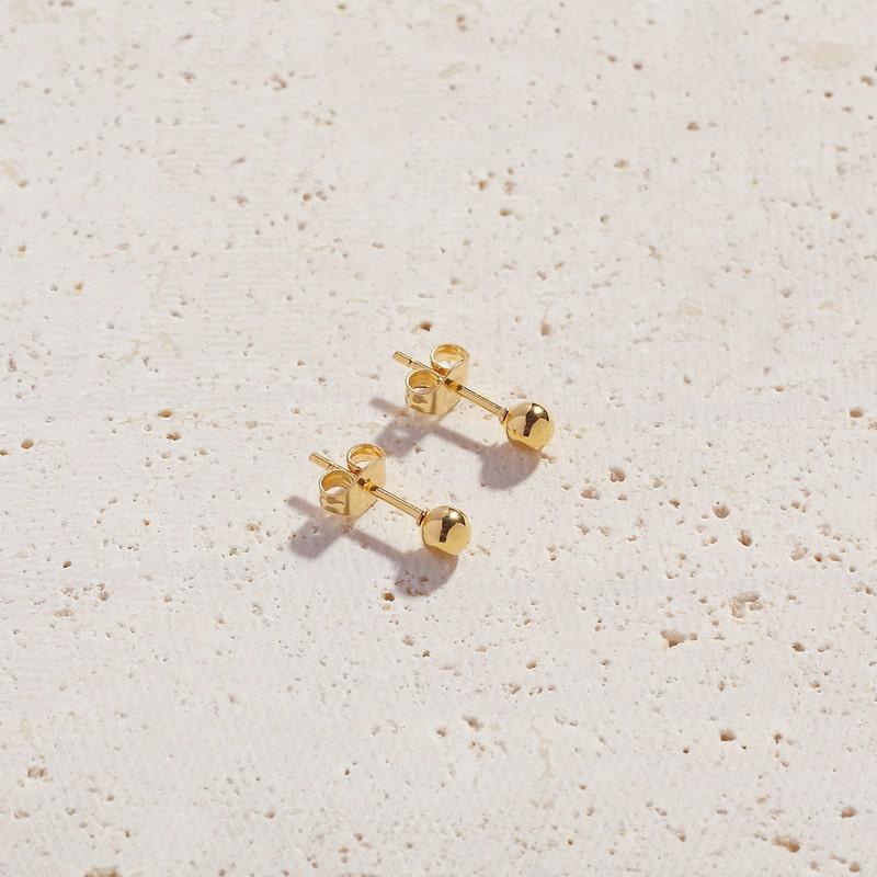 Dot small gold earrings - THE GEM SPOT
